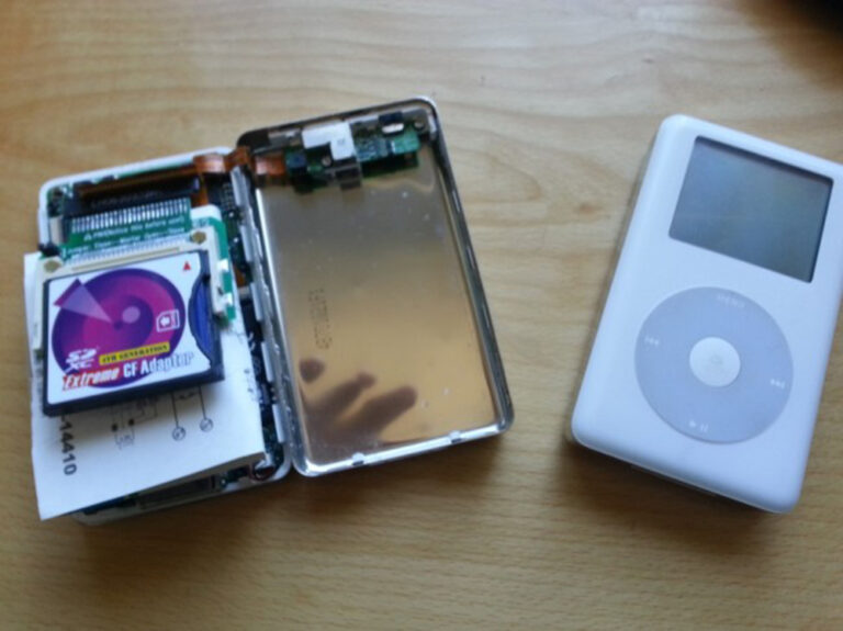 Apple a ajutat la crearea unui iPod spion pentru guvernul american ...